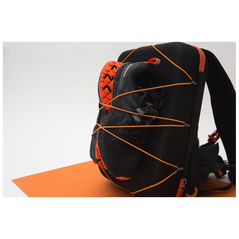 IAMRUNBOX Backpack Pro (Black/Orange) | Sportpursuit.com