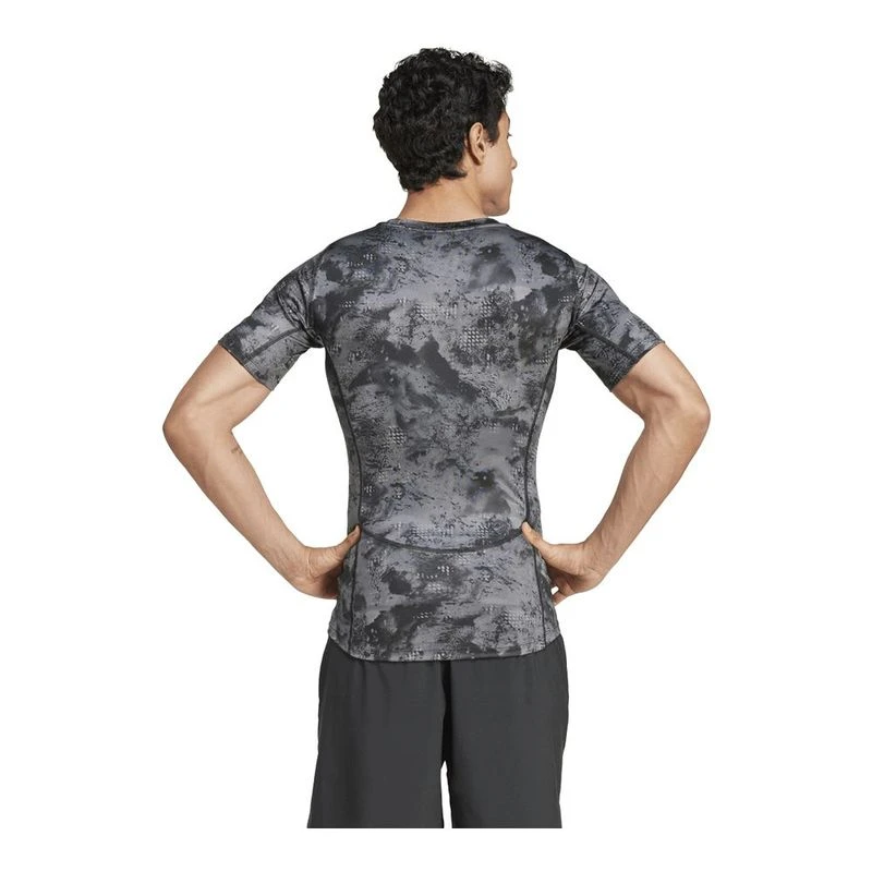 Adidas Mens Techfit Short-Sleeve T-Shirt (Black) | Sportpursuit.com