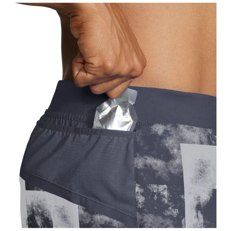 Brooks Mens Sherpa 5" Shorts (Concrete Cloud Dye Print) | Sportpursuit