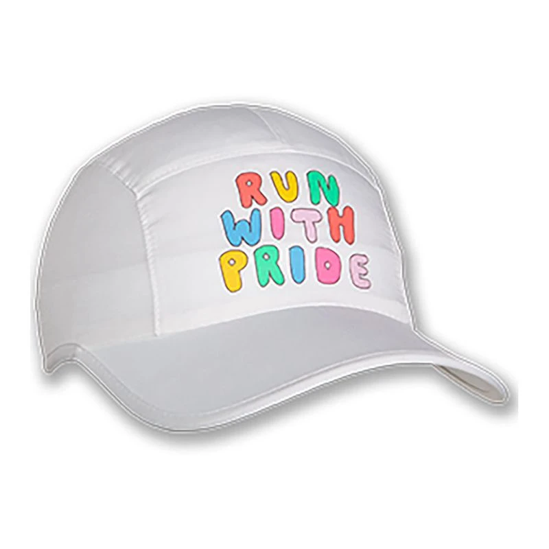 Brooks Moment Hat (White) | Sportpursuit.com