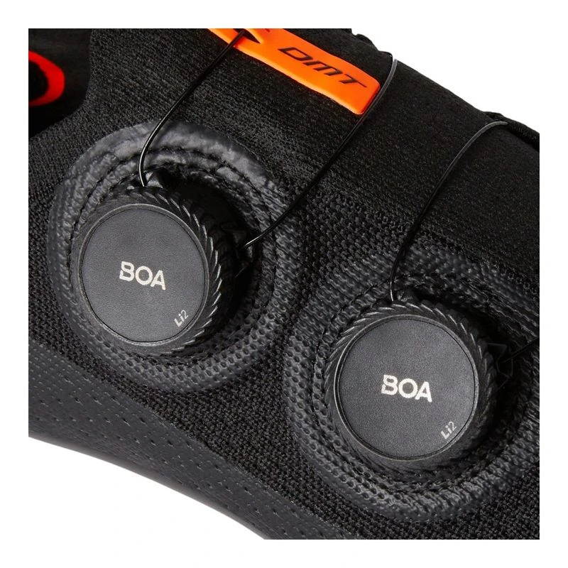 DMT KR0 Cycling Shoes (Black/Black) | Sportpursuit.com