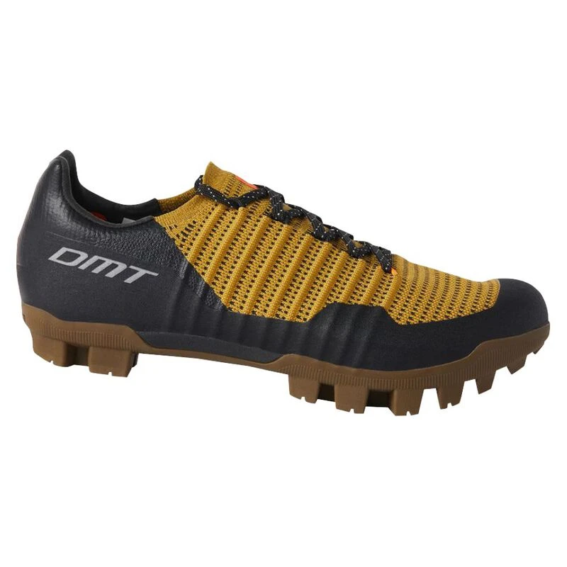 DMT GK1 Cycling Shoes (Black/Ocra) | Sportpursuit.com