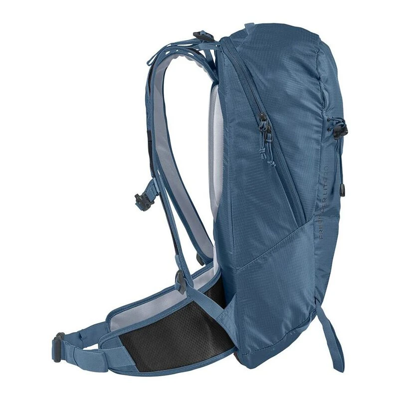 Deuter Freerider Lite 20L Daysack (Blue) | Sportpursuit.com