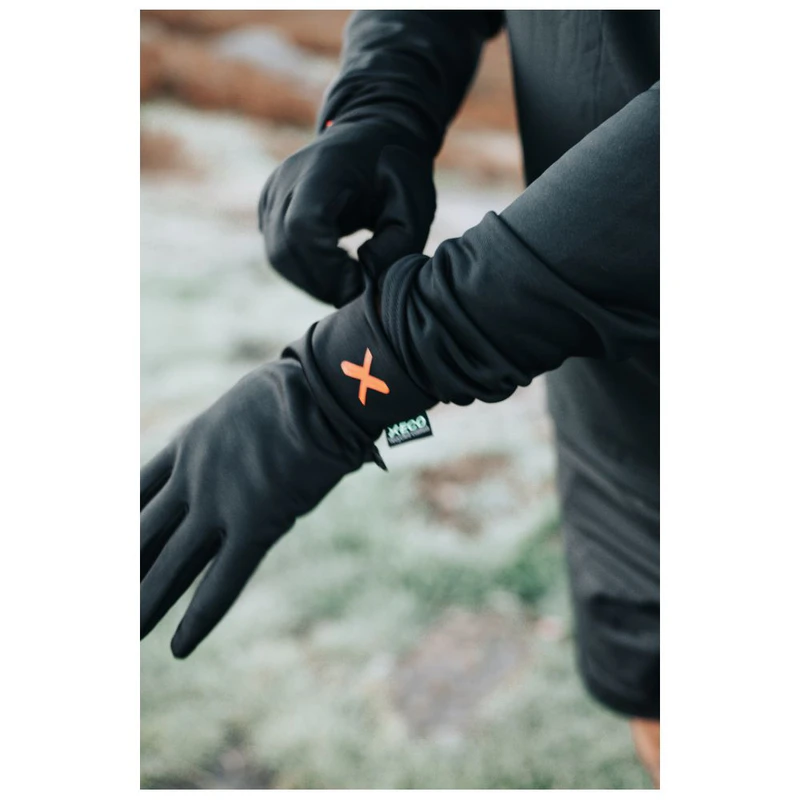 Extremities Powerstretch Gloves (Black) | Sportpursuit.com