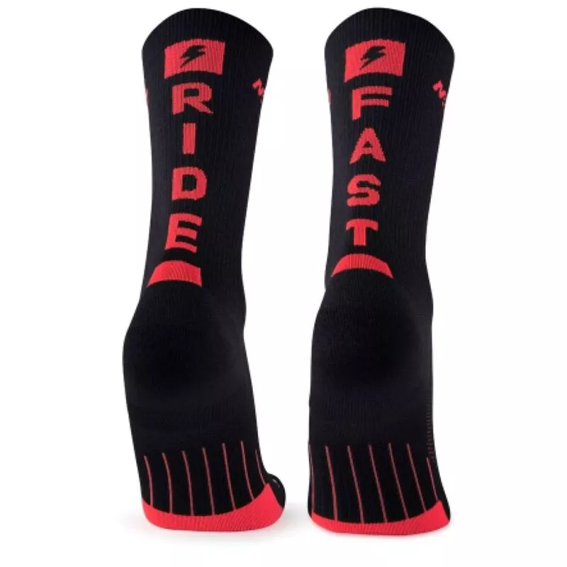 M20 RF Crew Plus Compression Socks (Black/Red) | Sportpursuit.com