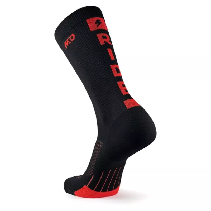M20 RF Crew Plus Compression Socks (Black/Red) | Sportpursuit.com