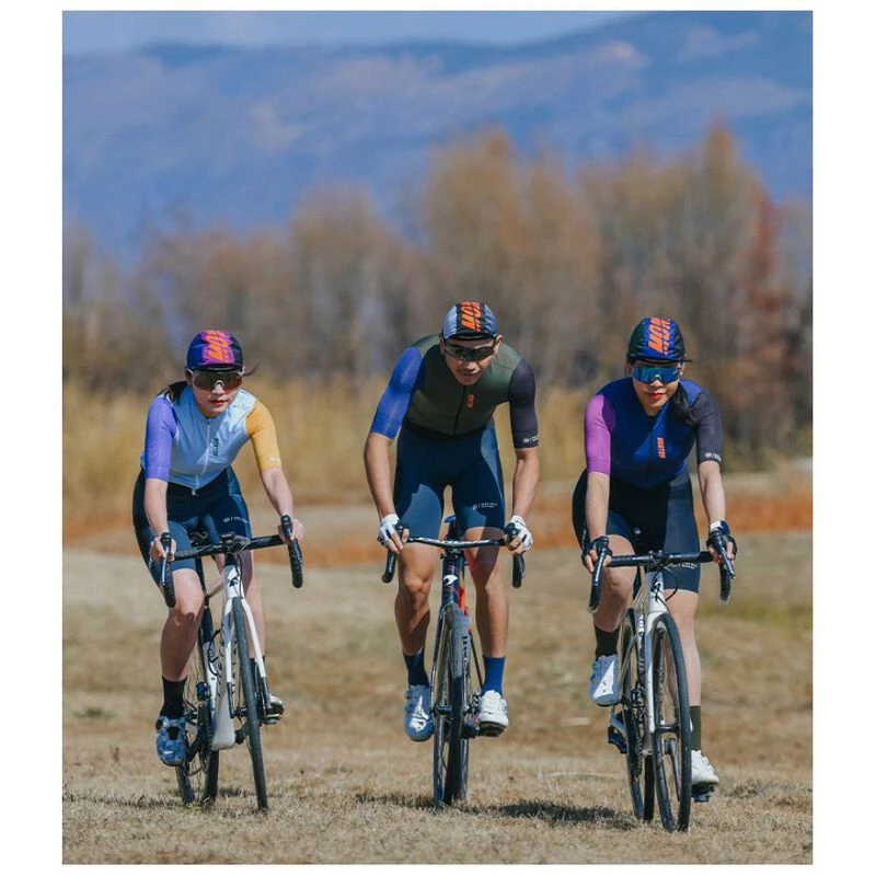 Monton Traveler EVO Hat (Black/Blue/Green) | Sportpursuit.com