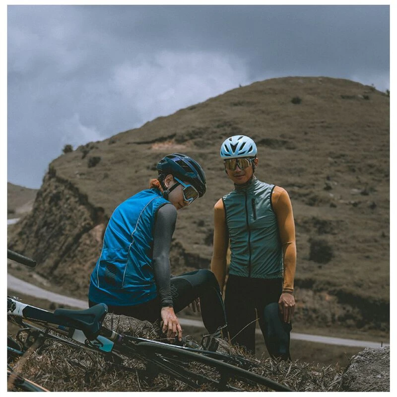 Monton Urban+ Yako Gilet (Blue) | Sportpursuit.com