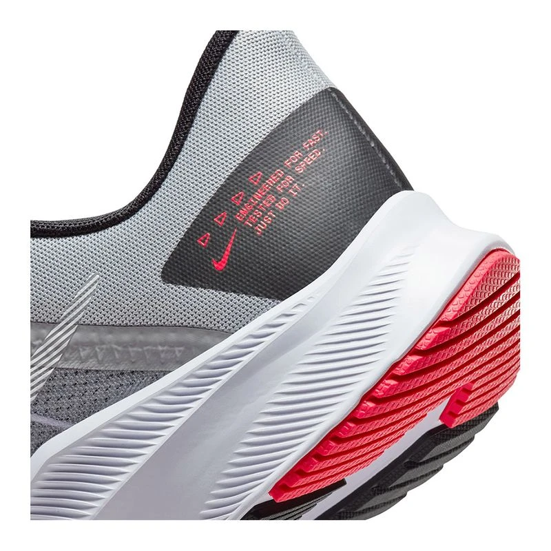 Nike Mens Quest 4 Running Shoes (Grey) | Sportpursuit.com