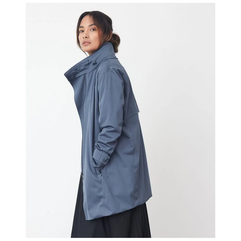 Protected Species Womens Commuter Jacket (Cityscape) | Sportpursuit.co
