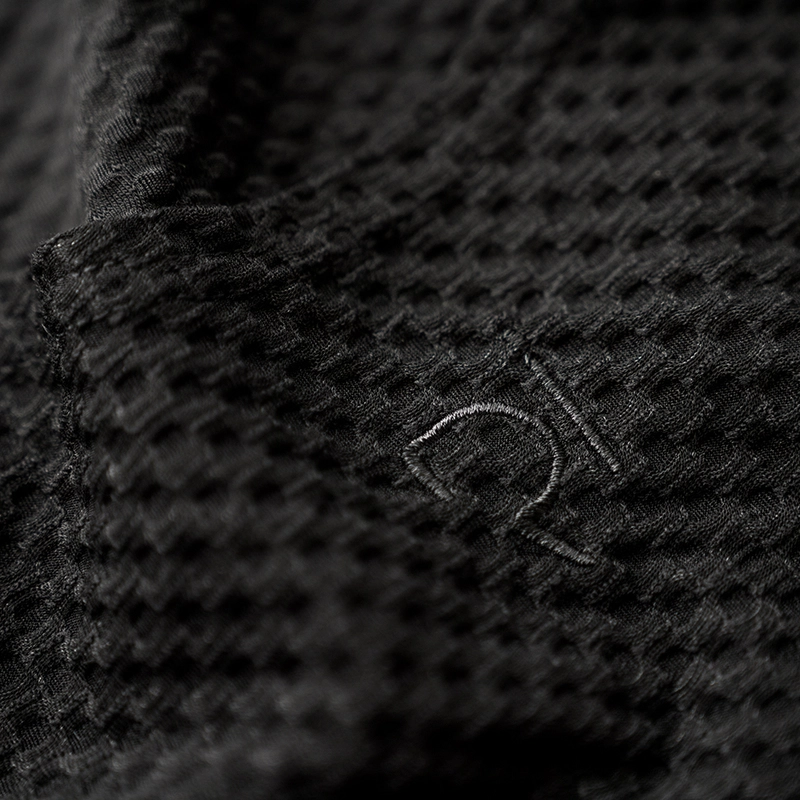 Rivelo Mens Angliru Merino Mesh Base Layer (Black) | Sportpursuit.com
