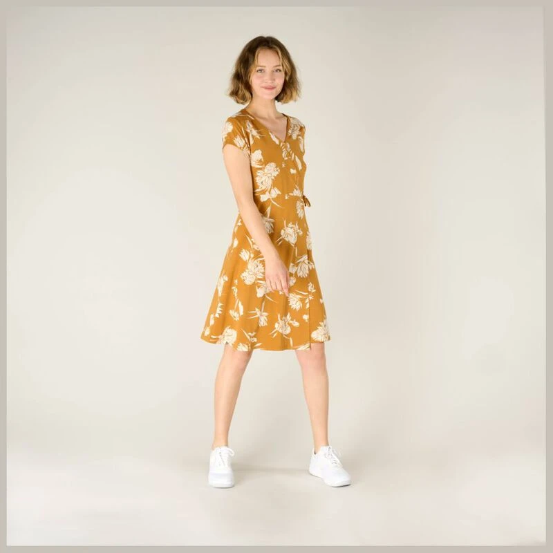 Sherpa Womens Padma Wrap Dress (Caramel Lotus) | Sportpursuit.com