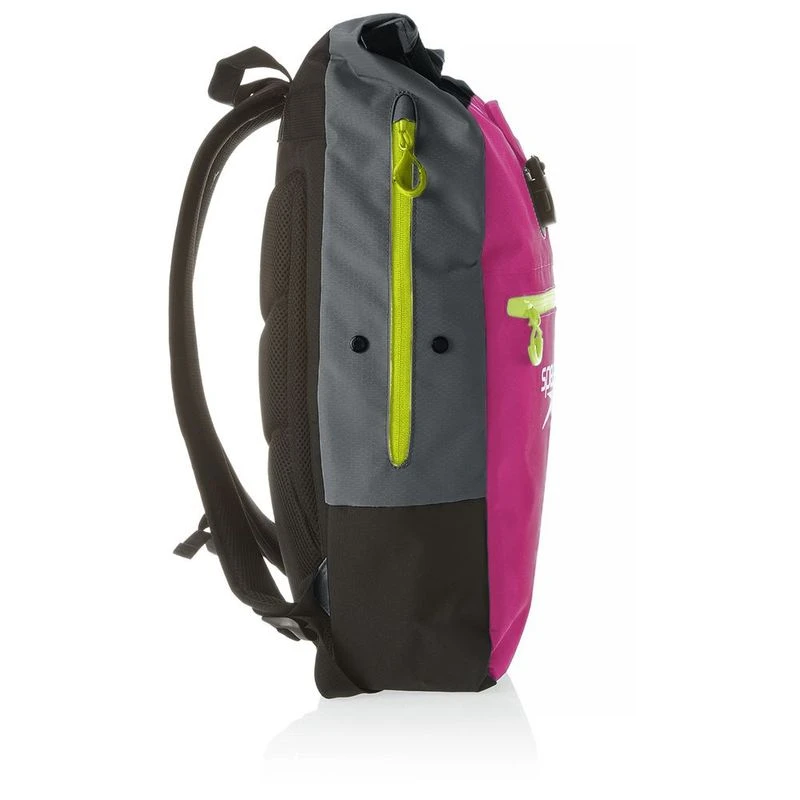 Speedo Team Rucksack III (Red/Grey) | Sportpursuit.com