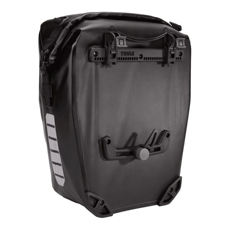 Thule Shield 25L Pair Pannier (Black) | Sportpursuit.com