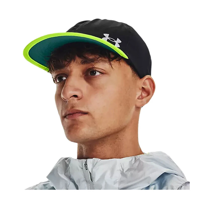 UnderArmour Mens Iso-Chill Launch Hat (Black/ White/ Reflective) | Spo