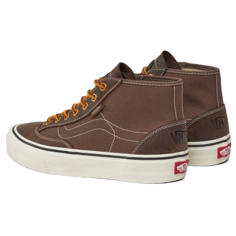 Vans Mens UA Destruct Mid VR3 Casual Shoes (Brown) | Sportpursuit.com