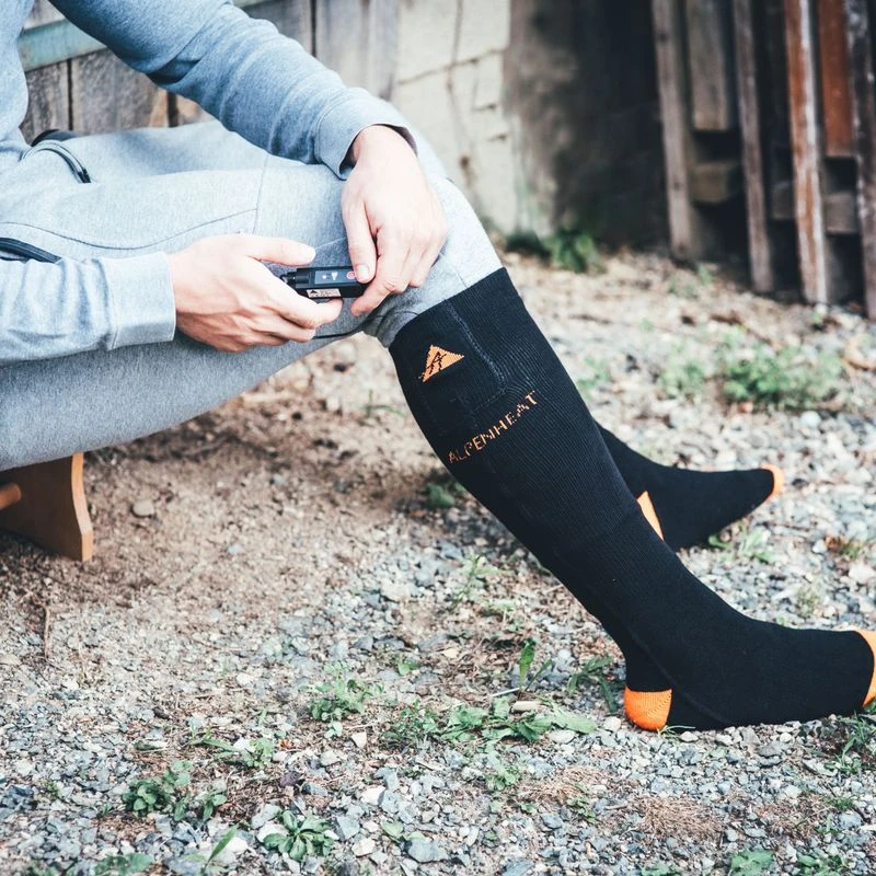 Alpenheat Fire Socks (Black/Orange) | Sportpursuit.com
